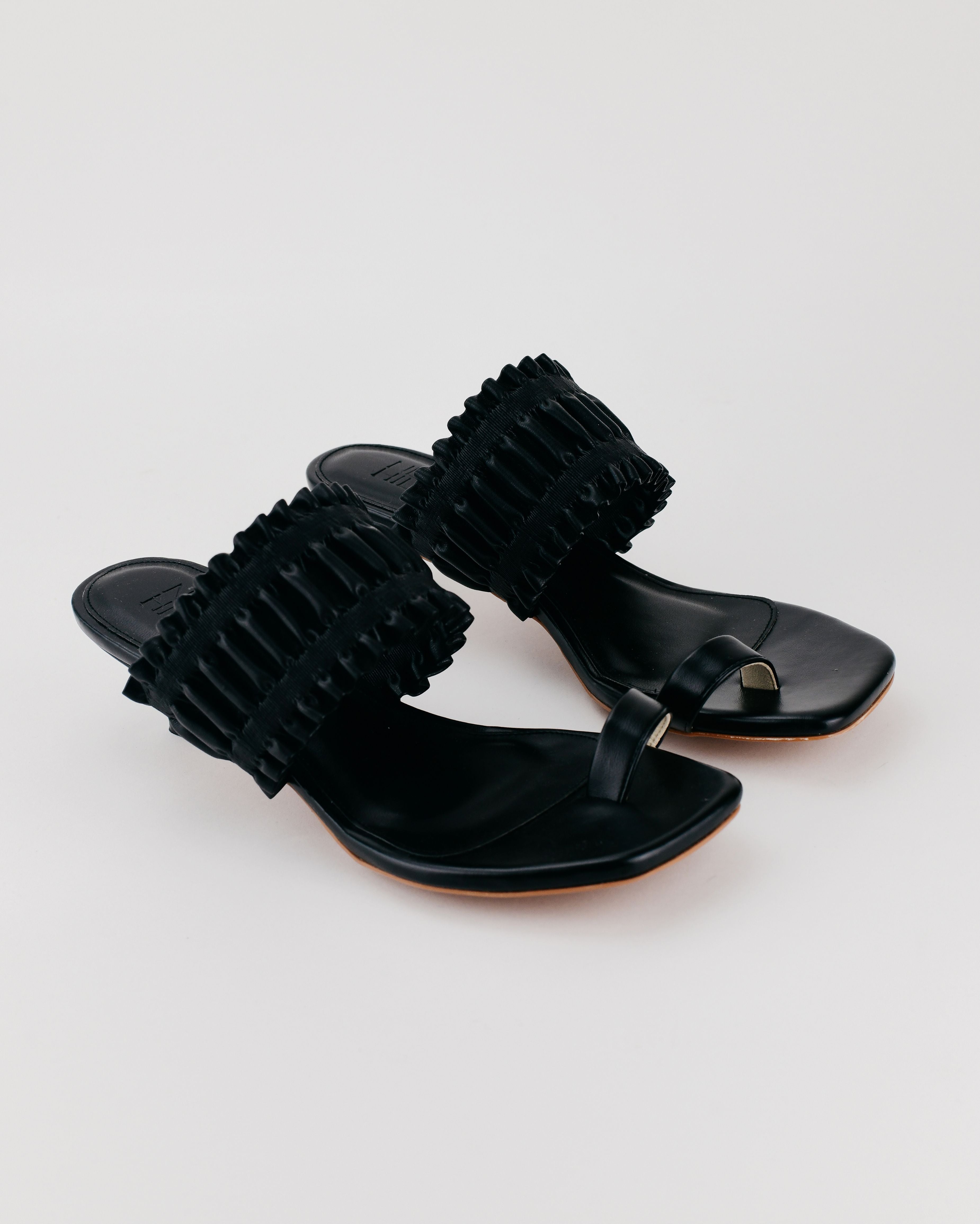 Eva Toe Loop Heel Mules (Black)